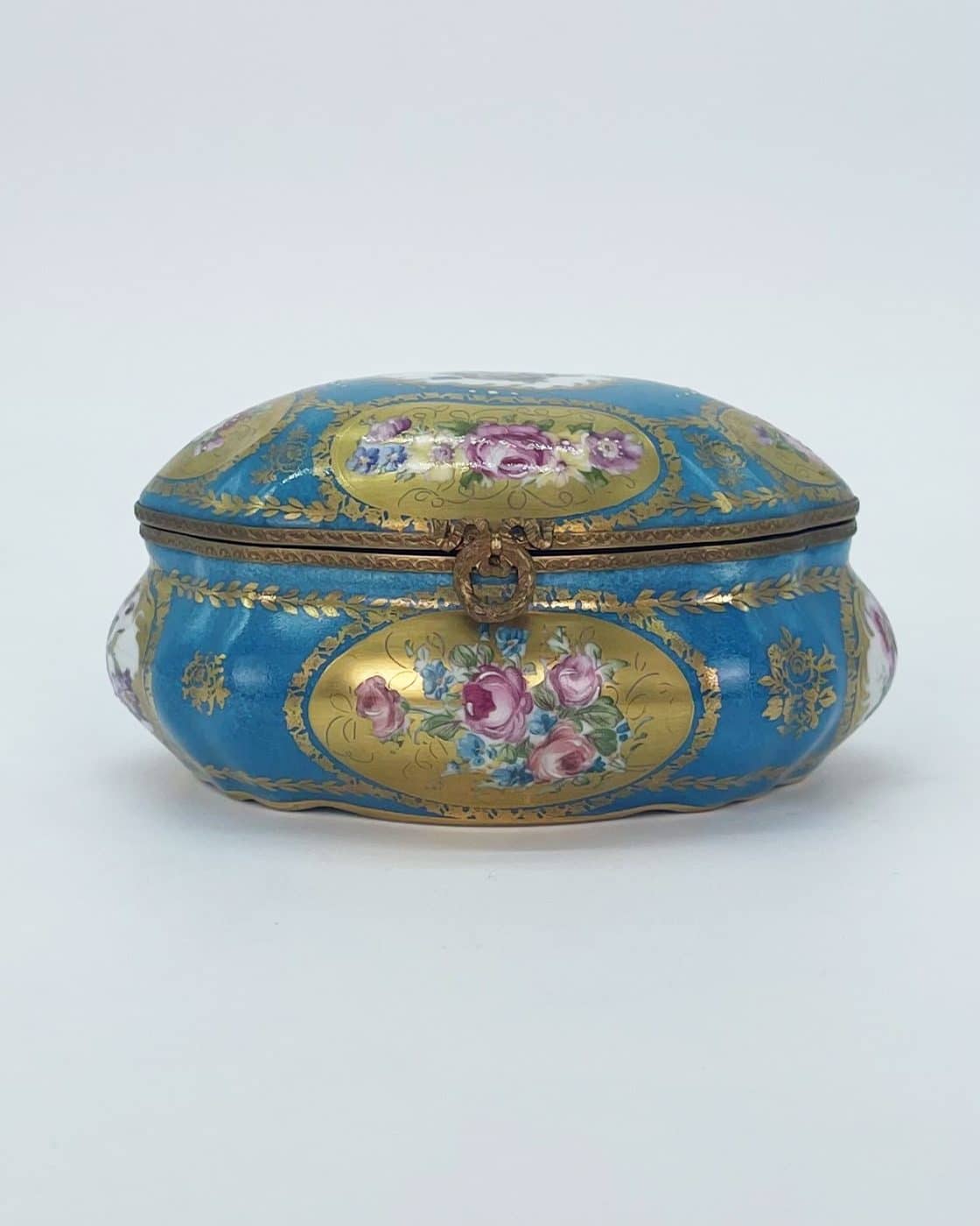 Location d'accessoires pour l'évènementiel à Paris 11ème